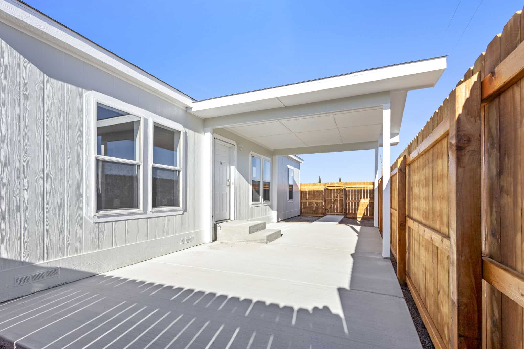 Living Your Dreams at 402 San Andres Dr - PreReal™ Investments